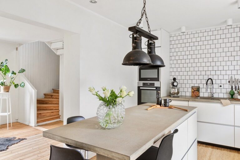 10 Easy Ways to Reduce Plastic Waste in Your Kitchen